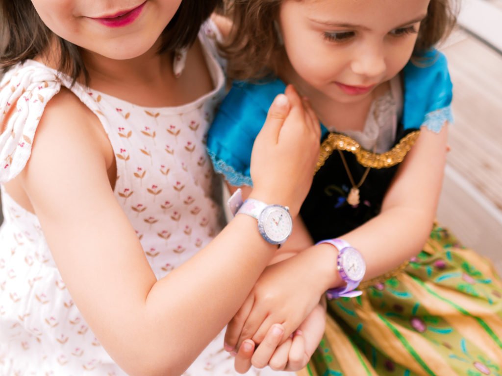 Sa première montre Flik Flak et la gestion du temps à 4 ans - With a ...